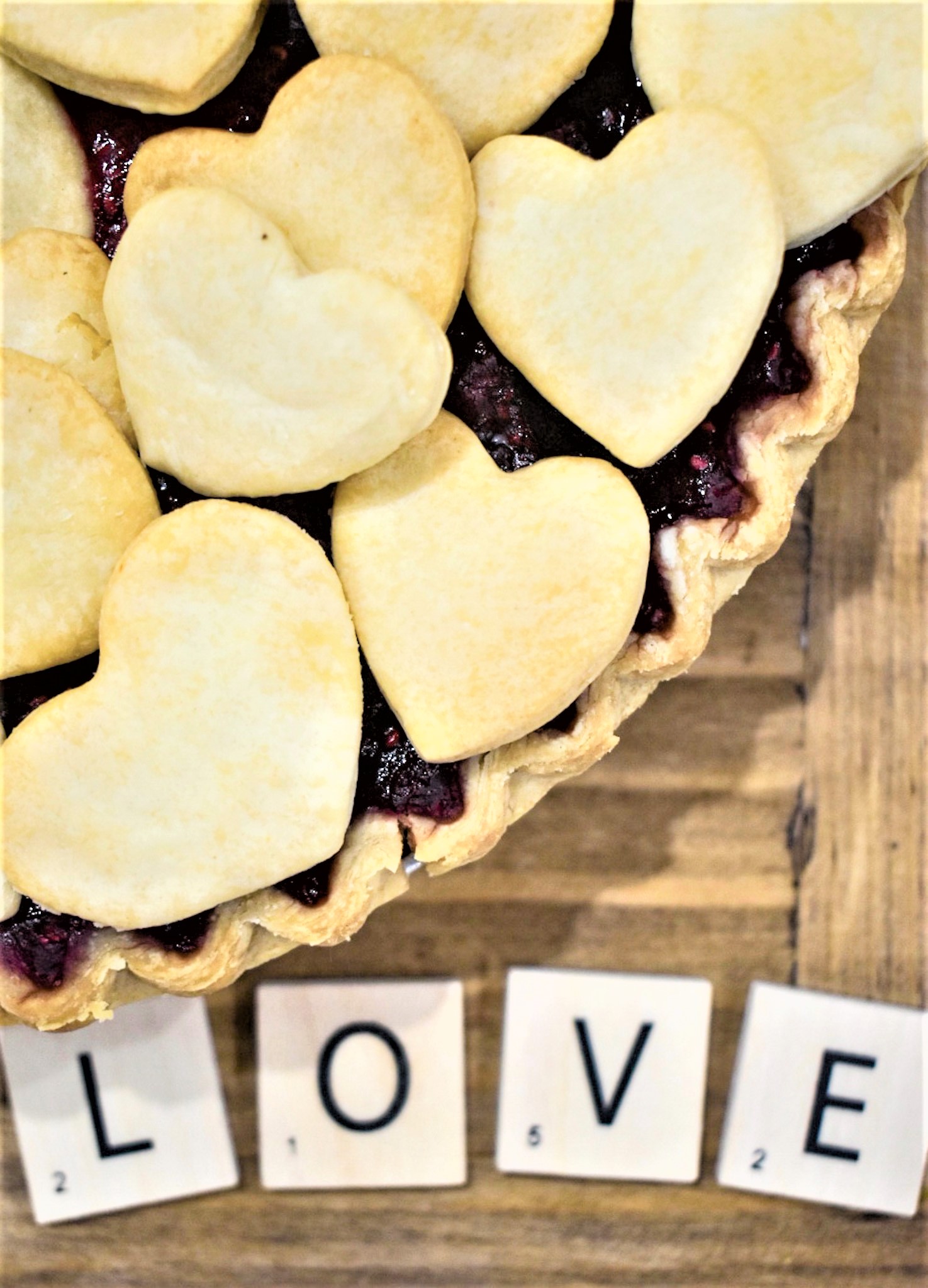 EASY RED RASPBERRY-CHERRY PIE